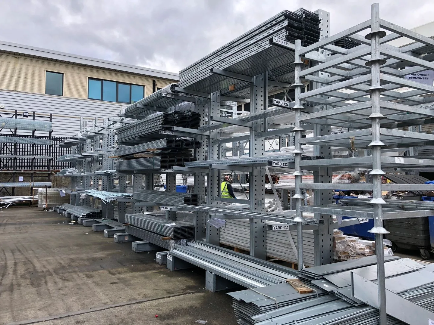 Secure UK Warehouse Storage Racking Solutions | Contact us